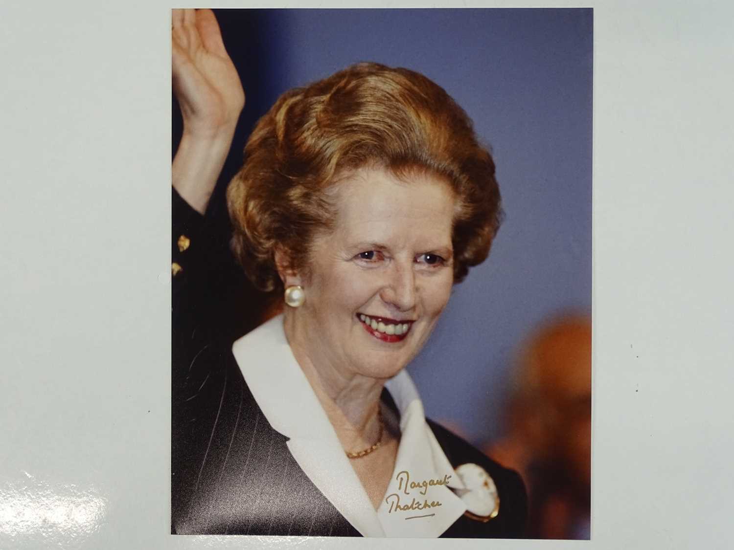 Lot 88 - MARGARET THATCHER - A signed 10x8 colour head