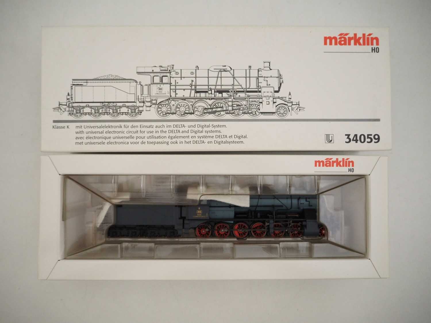 Lot 316 - A MARKLIN 34059 HO gauge Class K steam