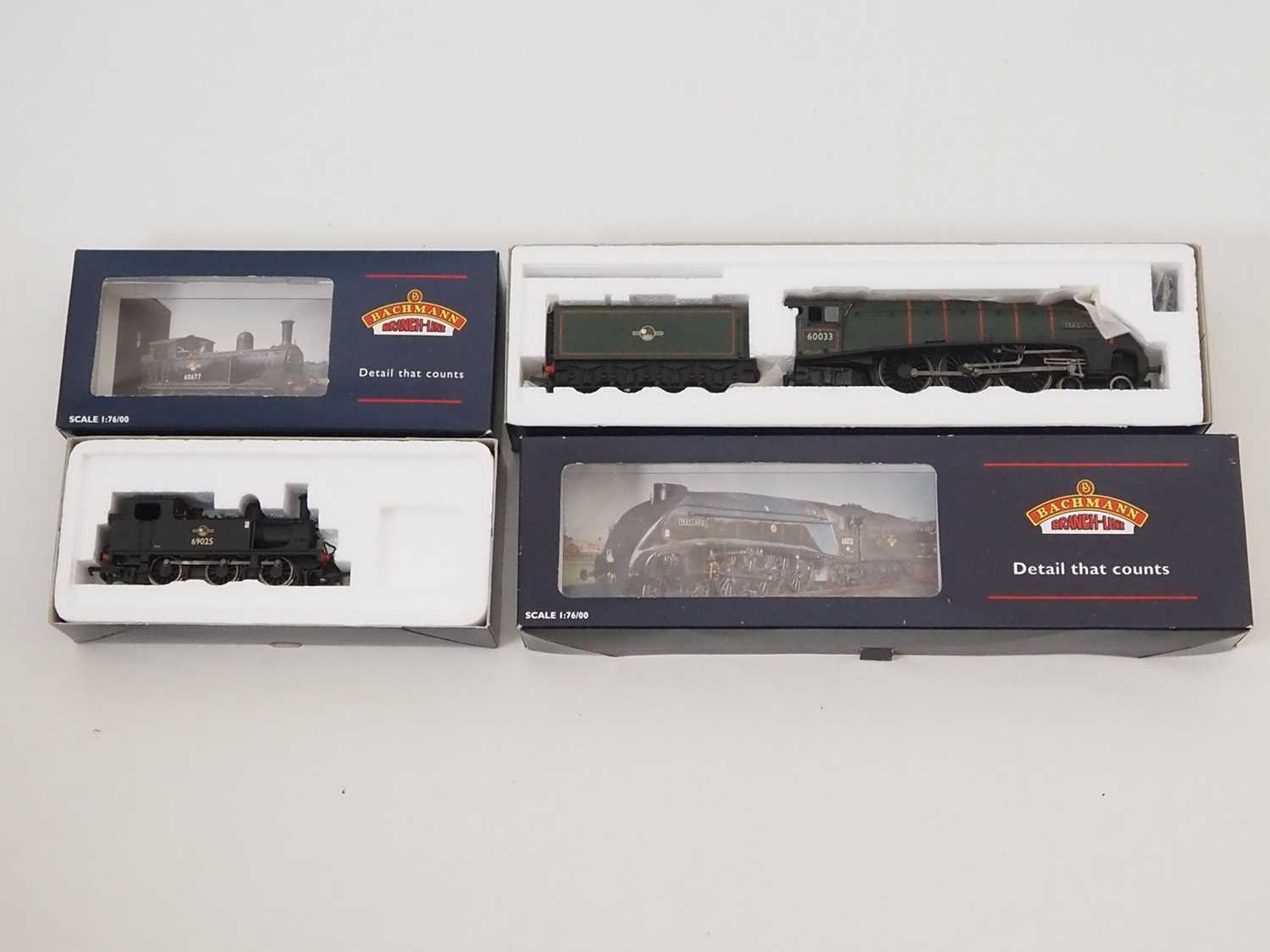 Lot 355 - A pair of BACHMANN OO gauge steam