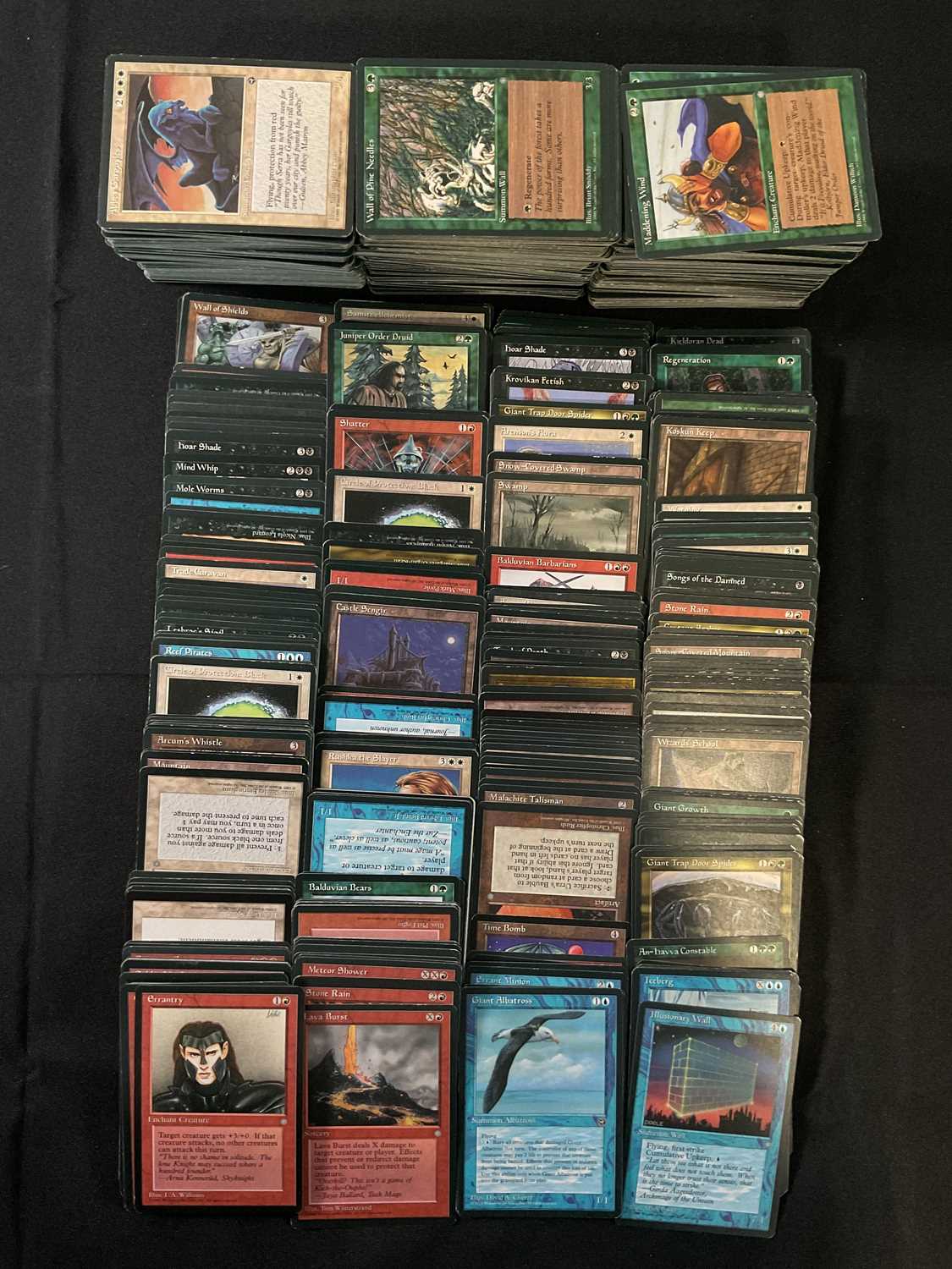 Lot 412 - MAGIC THE GATHERING - c.500+ MTG trading