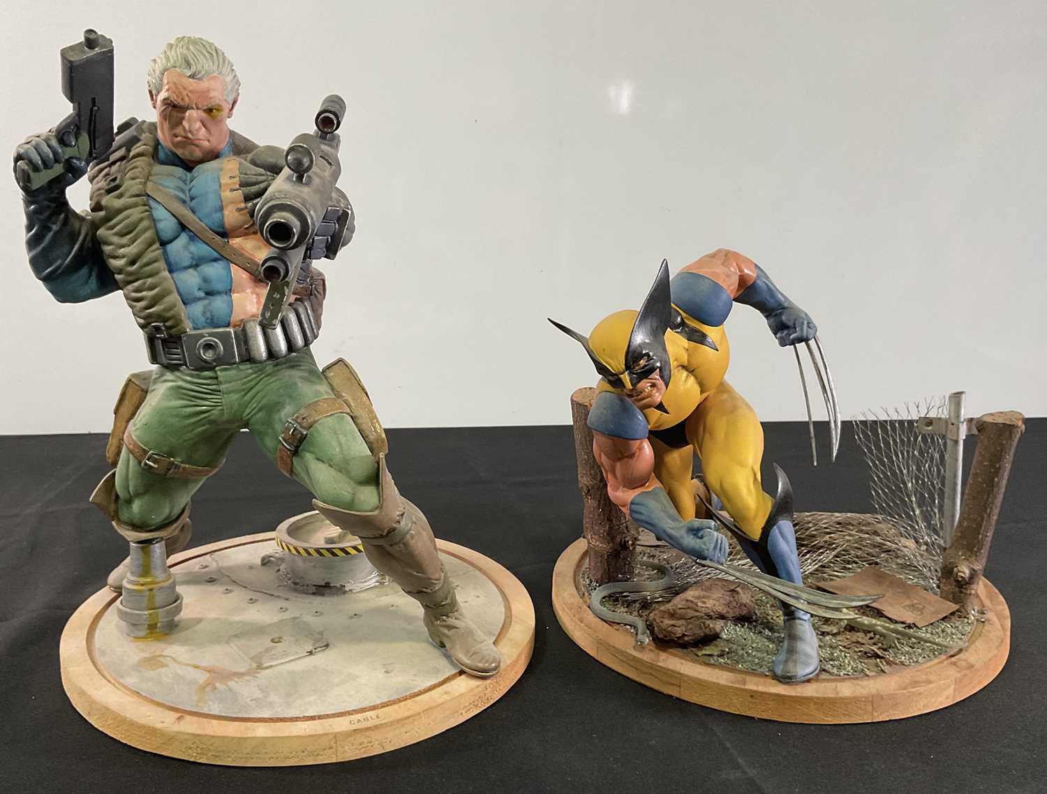 Lot 387 - A pair of Horizon resin model kits of Marvel